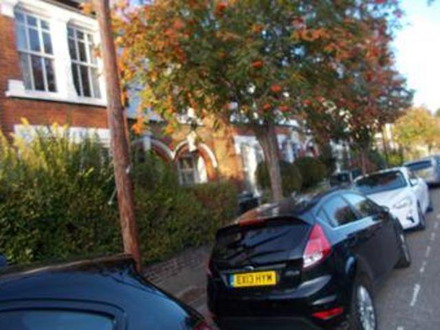 2 Bedrooms Flat for rent in Southey Road, London N15