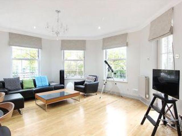 2 Bedrooms Flat for rent in Southlands Drive, Wimbledon SW19