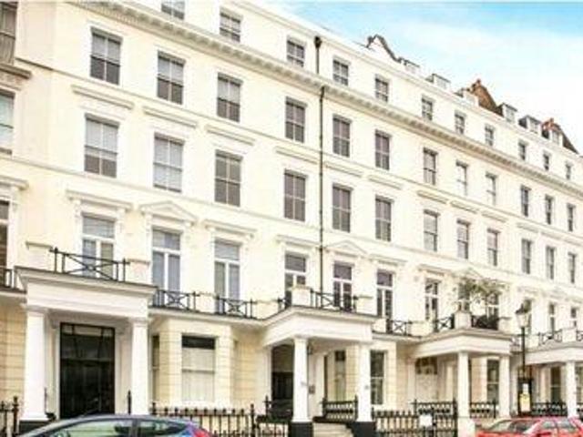 2 Bedrooms Flat for rent in Somerset Court, Lexham Gardens, Kensington, London W8