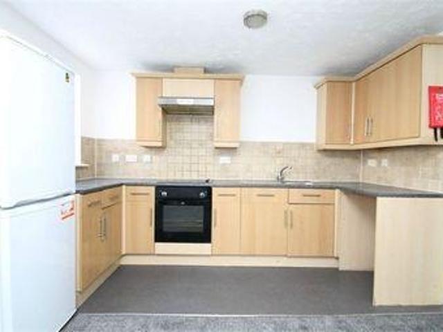2 Bedrooms Flat for rent in Somerset Gardens, Creighton Road, London N17