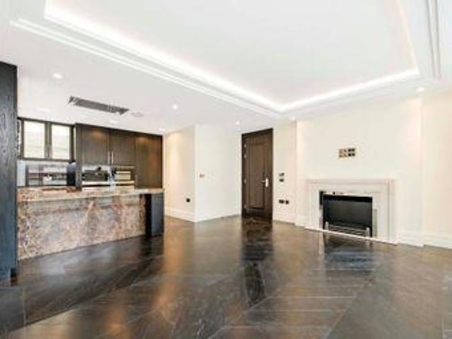 2 Bedrooms Flat for rent in Savoy House, 190 The Strand, 190 The Strand WC2R