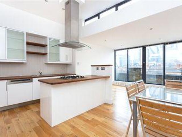 2 Bedrooms Flat for rent in Saxon House, 1 Thrawl Street, London E1