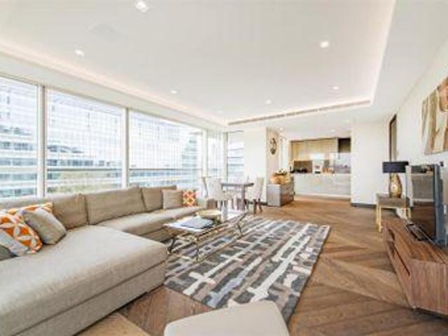 2 Bedrooms Flat for rent in Sandringham House, Dutches Walk, One Tower Bridge, London SE1