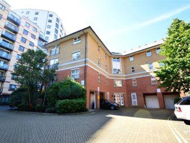 2 Bedrooms Flat for rent in Scarbrook Road, Croydon CR0