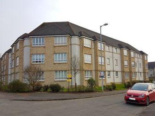 2 Bedrooms Flat for rent in Scott Place, Bellshill ML4