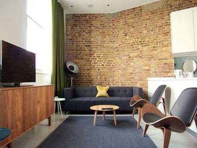 2 Bedrooms Flat for rent in SE1, London