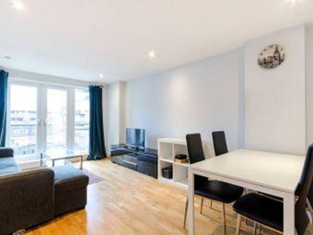 2 Bedrooms Flat for rent in Seven Kings Way, Kingston KT2