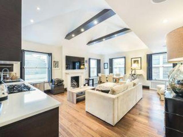 2 Bedrooms Flat for rent in Seymour Walk, London SW10