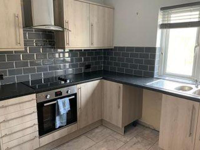 2 Bedrooms Flat for rent in Seaside, Eastbourne BN22