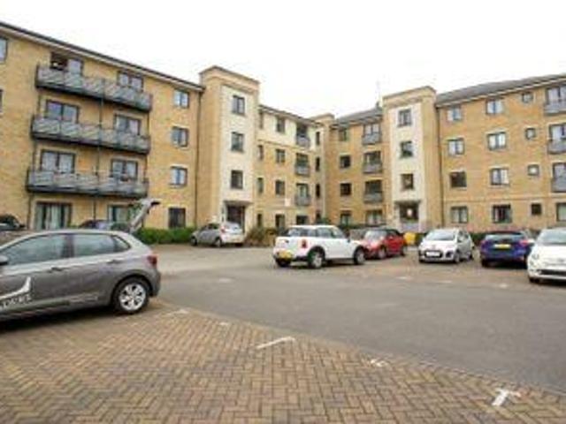 2 Bedrooms Flat for rent in Searl Street, Derby DE1