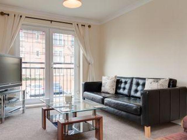 2 Bedrooms Flat for rent in Second Avenue, Near The Hospital, Newcastle, Staffordshire ST5