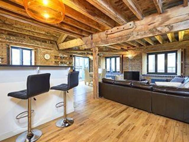 2 Bedrooms Flat for rent in Shad Thames, London SE1