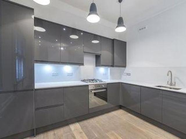 2 Bedrooms Flat for rent in Shaftesbury Avenue, Covent Garden WC2H