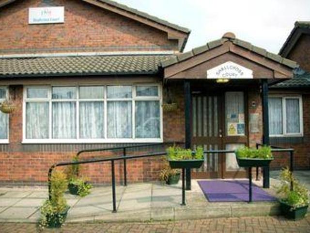 2 Bedrooms Flat for rent in Shallcross Court, Liverpool L6