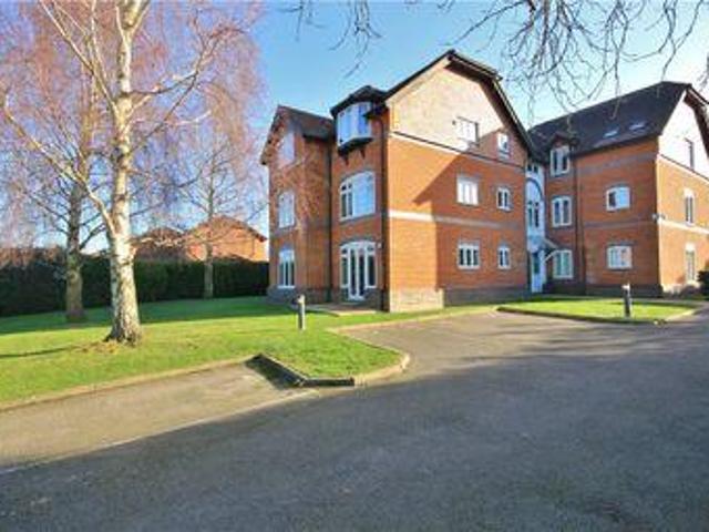 2 Bedrooms Flat for rent in Shawfields, 41 Cranley Road, Guildford, Surrey GU1