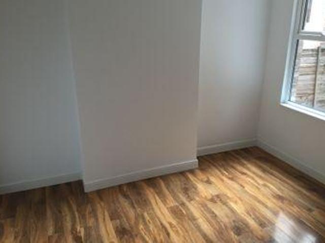2 Bedrooms Flat for rent in Sheldon Road, London NW2