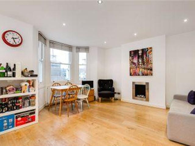 2 Bedrooms Flat for rent in Shelgate Road, London SW11