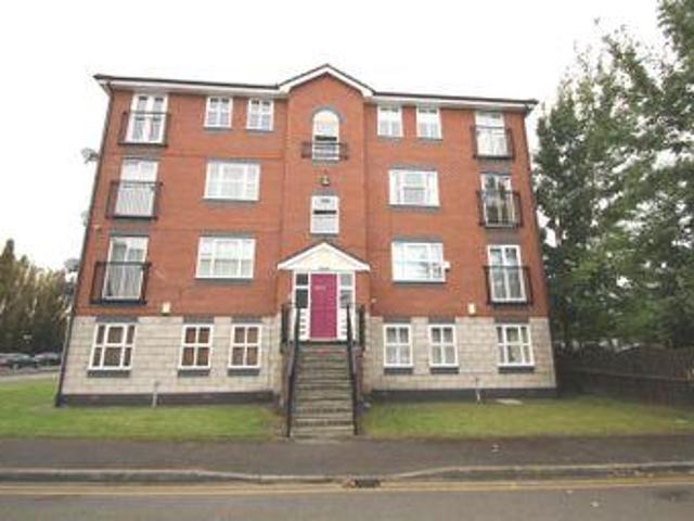 2 Bedrooms Flat for rent in Sherborne Street, Manchester M8