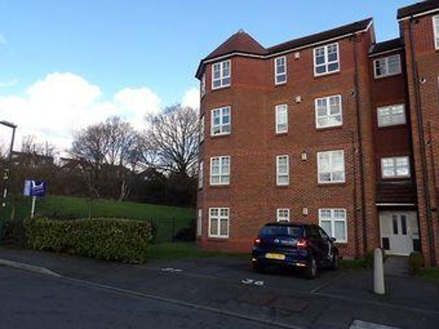 2 Bedrooms Flat for rent in Sheridan Way, Nottingham NG5