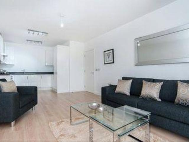 2 Bedrooms Flat for rent in Sherrington Court, 97 Rathbone Street, Canning Town, London E161Fq E16