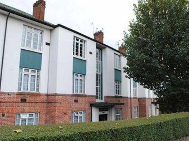 2 Bedrooms Flat for rent in Shirehall Lane, London NW4