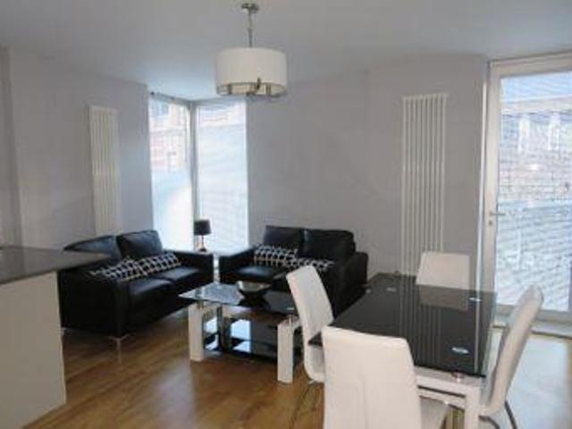 2 Bedrooms Flat for rent in Shires Lane, Leicester LE1