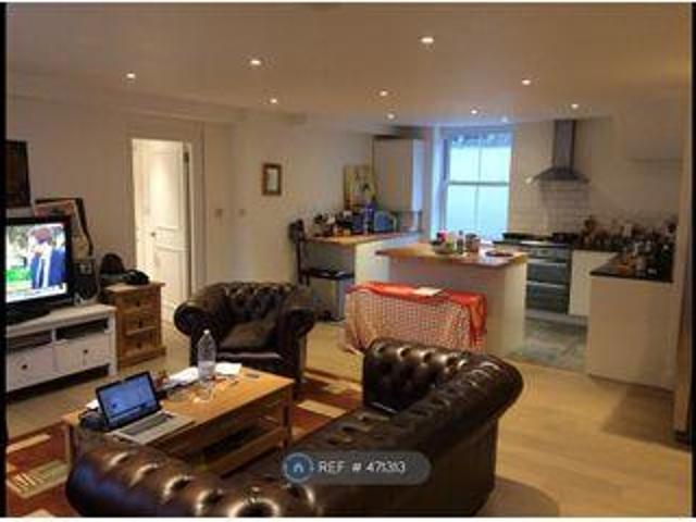 2 Bedrooms Flat for rent in Sibley House, London SW9