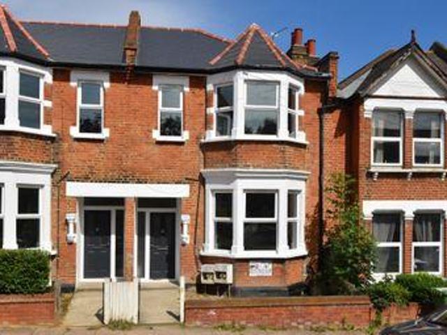 2 Bedrooms Flat for rent in Siddons Road, London SE23