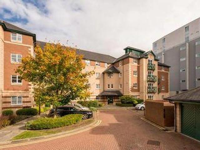 2 Bedrooms Flat for rent in Silvermills, Edinburgh EH3