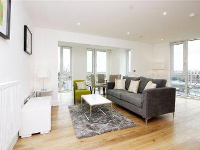 2 Bedrooms Flat for rent in Sky View Tower, Stratford E15