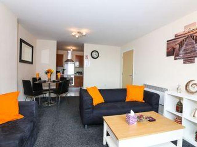 2 Bedrooms Flat for rent in Skyline, 165 Granville Street, Birmingham, West Midlands B1
