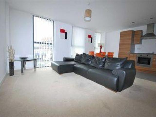 2 Bedrooms Flat for rent in Skyline Chambers, Sharp Street, Manchester M4