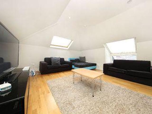 2 Bedrooms Flat for rent in Skardu Road, London NW2