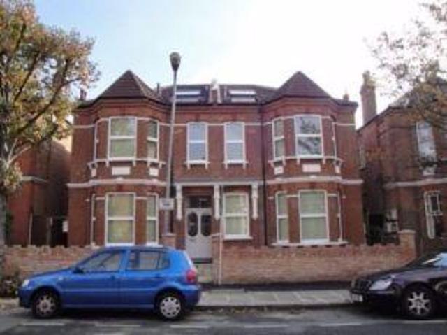 2 Bedrooms Flat for rent in Skardu Road, London NW2