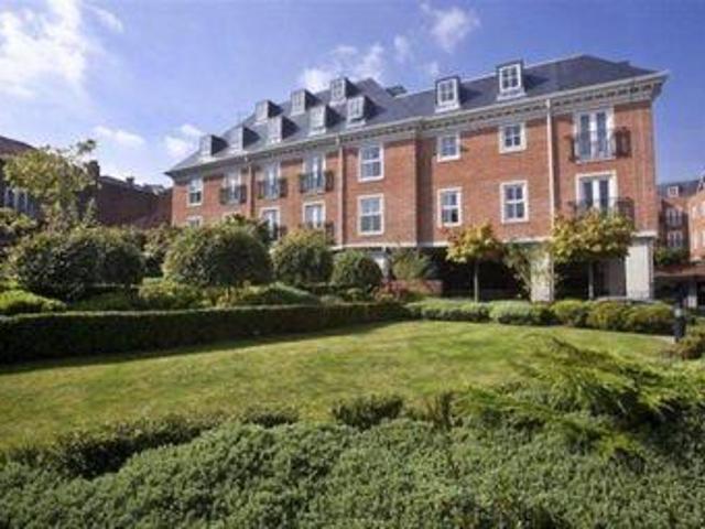 2 Bedrooms Flat for rent in Skeldergate, York YO1