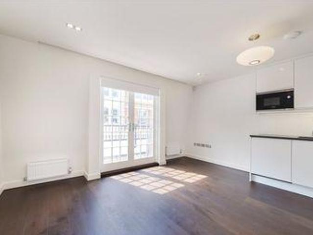 2 Bedrooms Flat for rent in Sloane Avenue, London SW3