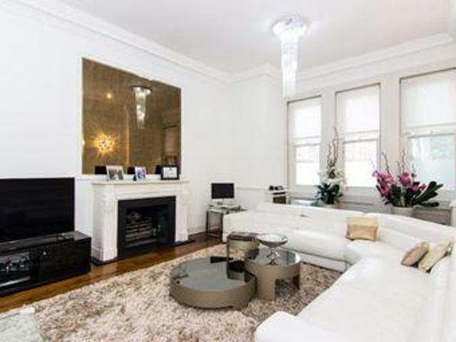 2 Bedrooms Flat for rent in Sloane Gardens, Chelsea SW1W