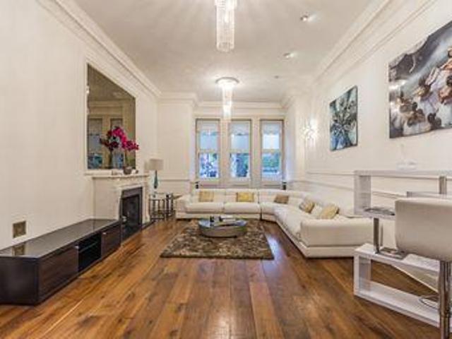 2 Bedrooms Flat for rent in Sloane Gardens, London SW1W