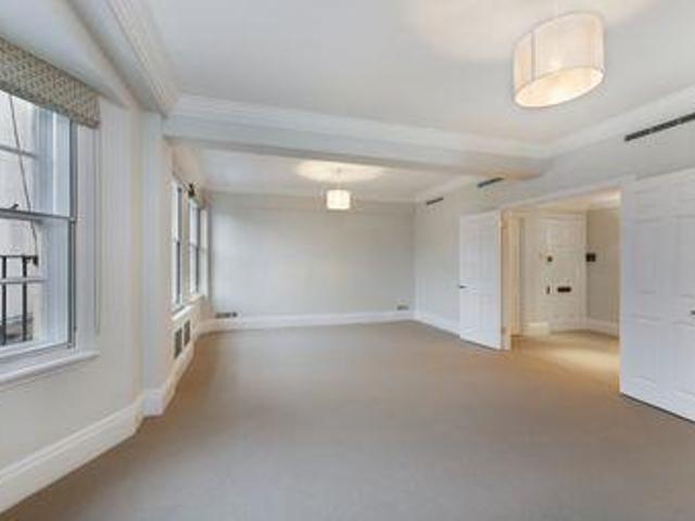 2 Bedrooms Flat for rent in Sloane Street, London SW1X