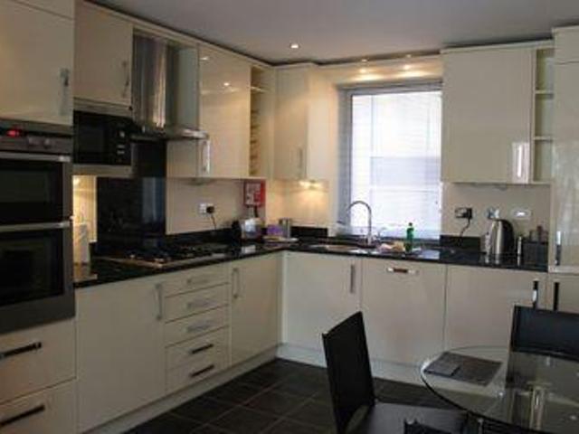 2 Bedrooms Flat for rent in Spur House, Maidenhead SL6