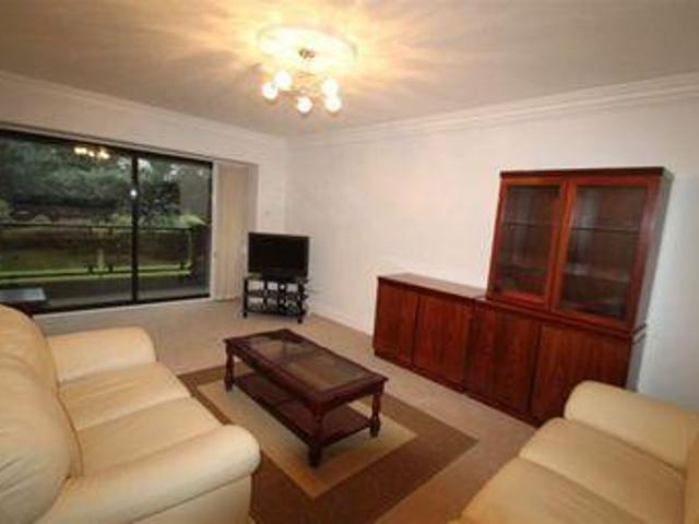 2 Bedrooms Flat for rent in Spencer Close, London N3