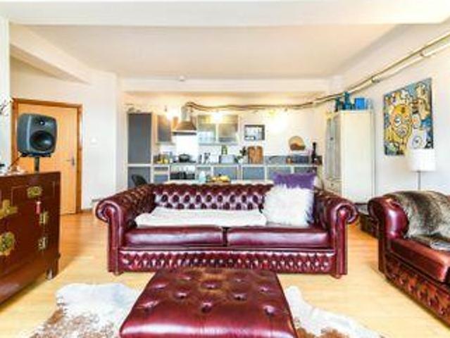 2 Bedrooms Flat for rent in Springfield House, 5 Tyssen Street, London E8