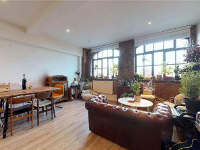 2 Bedrooms Flat for rent in Springfield House, 5 Tyssen Street, London E8