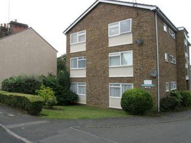 2 Bedrooms Flat for rent in Springfield Road, Leighton Buzzard LU7