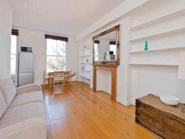 2 Bedrooms Flat for rent in St. Charles Square, London W10