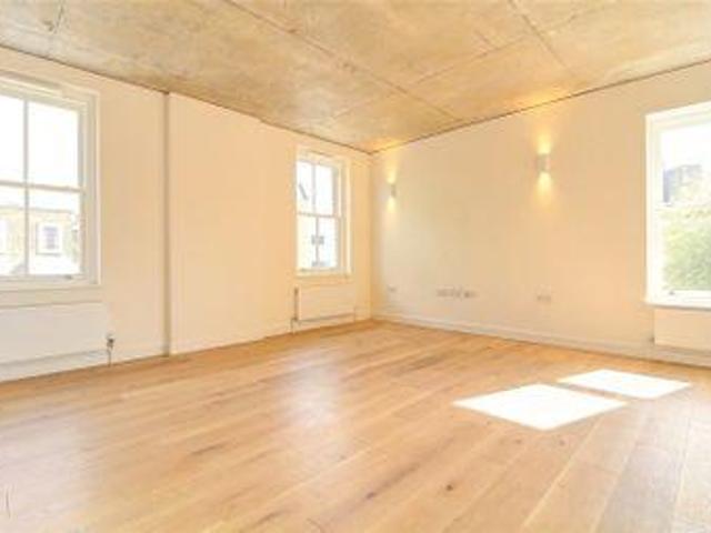 2 Bedrooms Flat for rent in St Augustines Road, Camden, London NW1