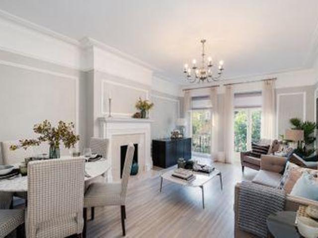 2 Bedrooms Flat for rent in St Georges Court, Gloucester Road, South Kensington, London SW7