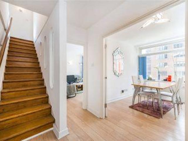 2 Bedrooms Flat for rent in St. Giles High Street, Fitzrovia WC2H