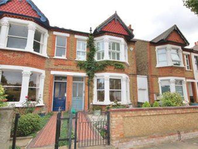2 Bedrooms Flat for rent in St. Kilda Road, London W13