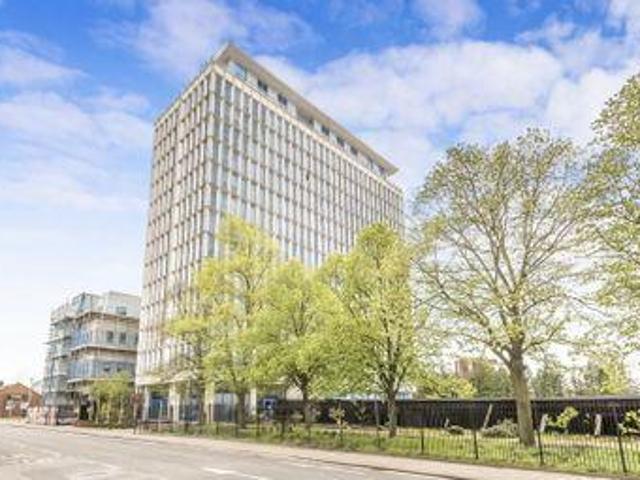2 Bedrooms Flat for rent in St. Johns Street, Bedford MK42